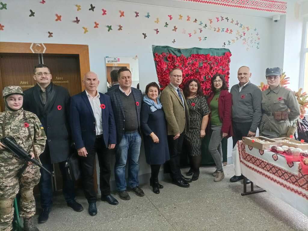 Благодійна акція «Мак пам’яті» – Кафедра політології